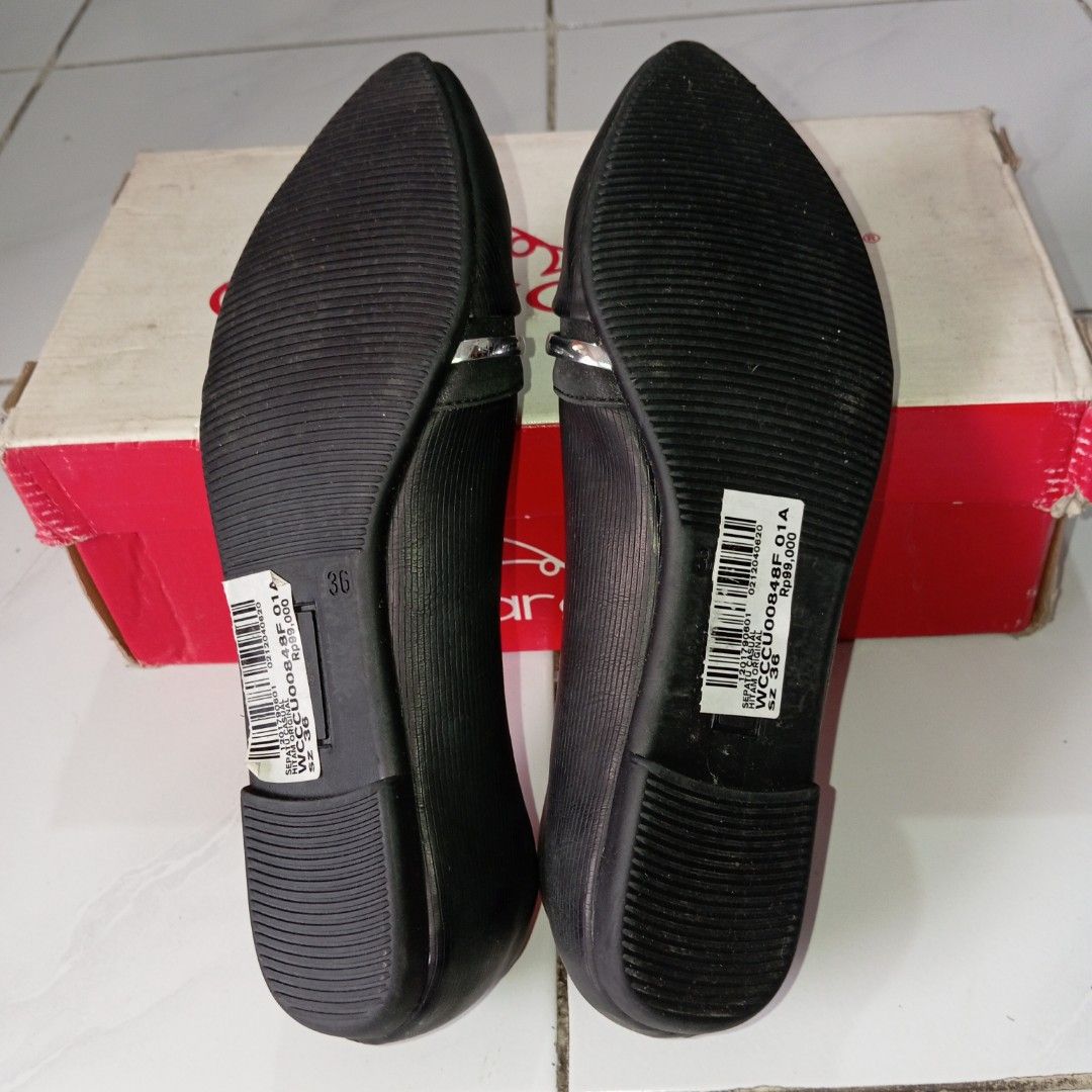 Sepatu Wanita Cardinal, Fesyen Wanita, Sepatu di Carousell