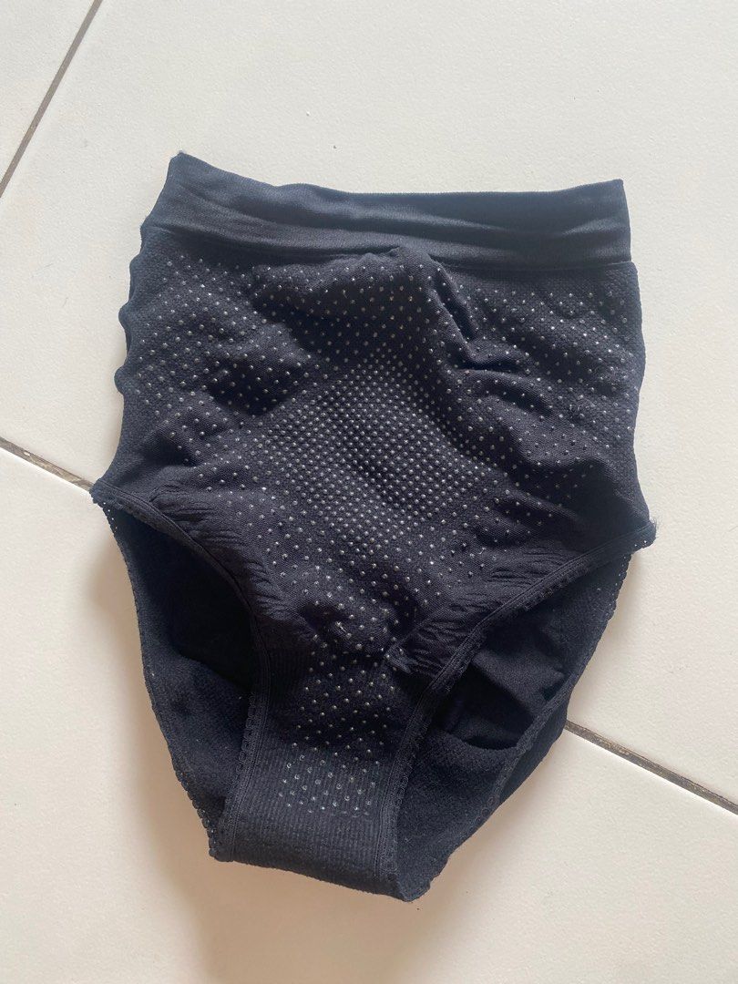 set Innerwear black corset and panty, Women's Fashion, Dresses & Sets ...