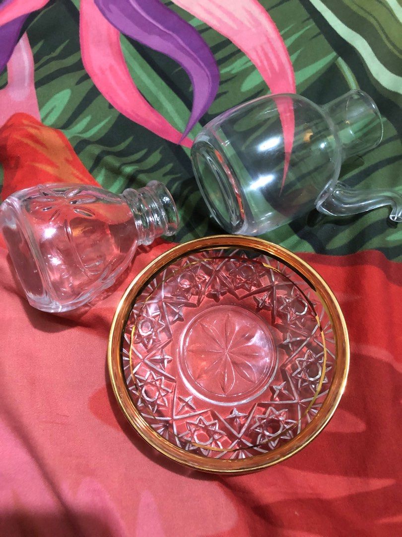 Set of old glassware displays, Hobbies & Toys, Memorabilia ...