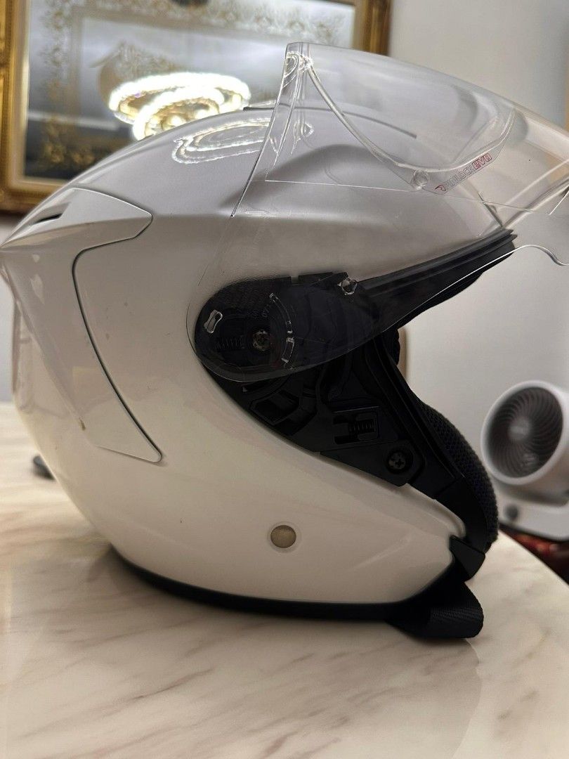 Shoei J Force 4 IV White Helmet, Motorcycles, Motorcycle Apparel on ...