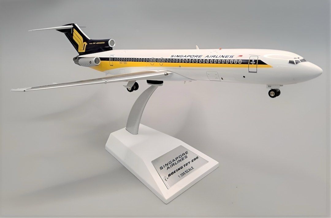 Singapore Airlines B727-200 9V-SGI Diecast 1:200, Hobbies & Toys ...