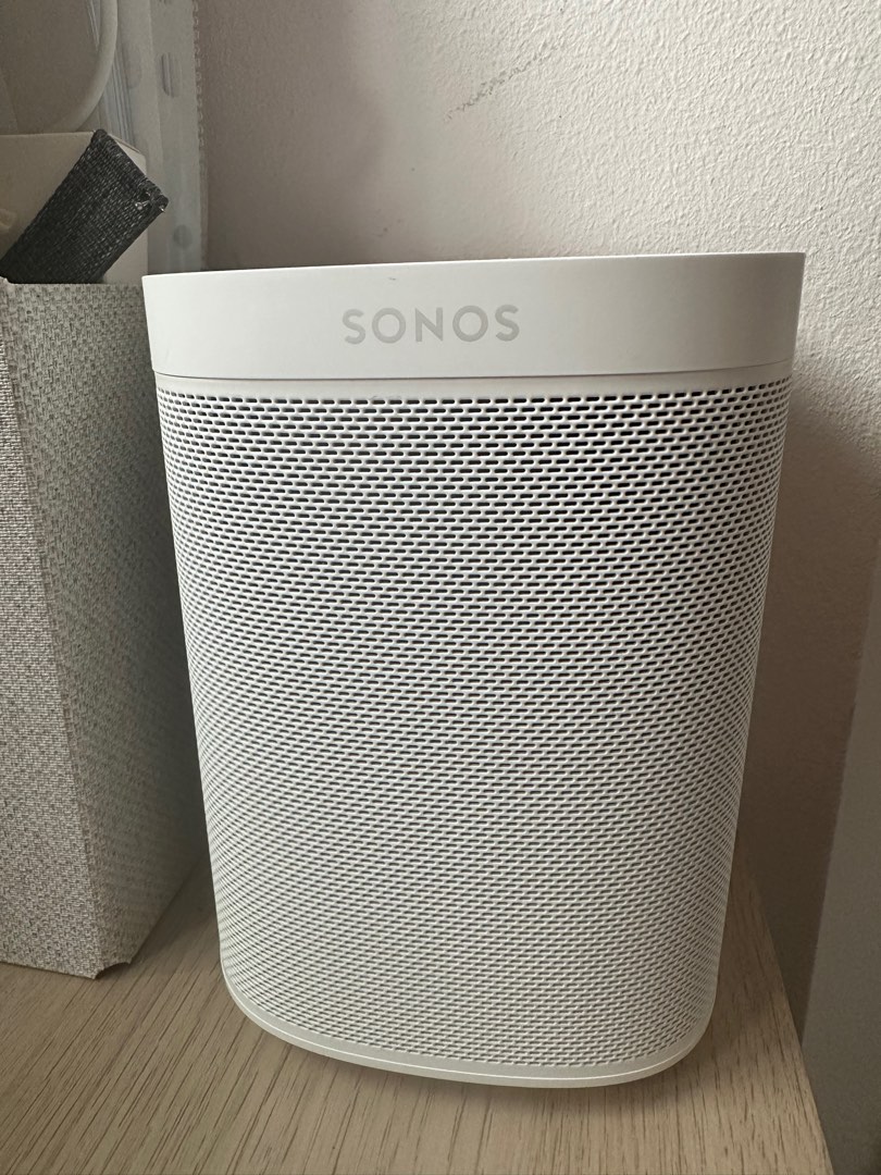 Sonos one, Audio, Soundbars, Speakers & Amplifiers on Carousell