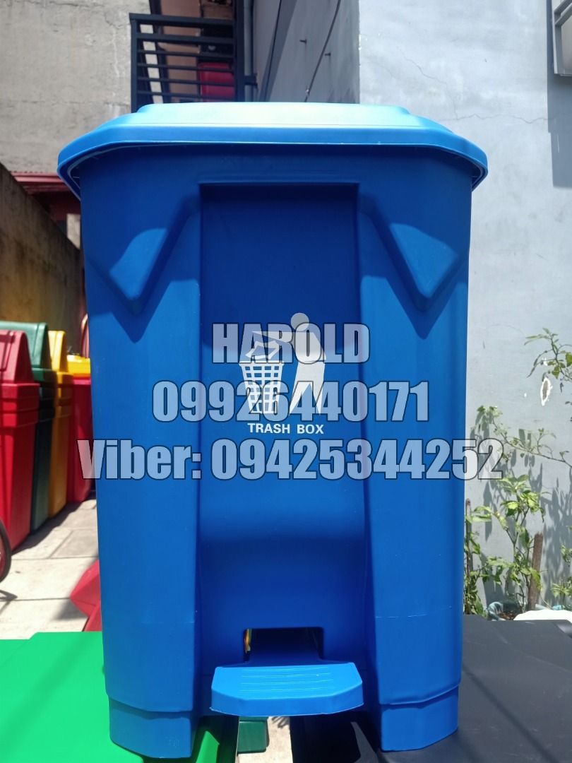 STEP ON TRASH BIN 50LITERS, Furniture & Home Living, Cleaning ...
