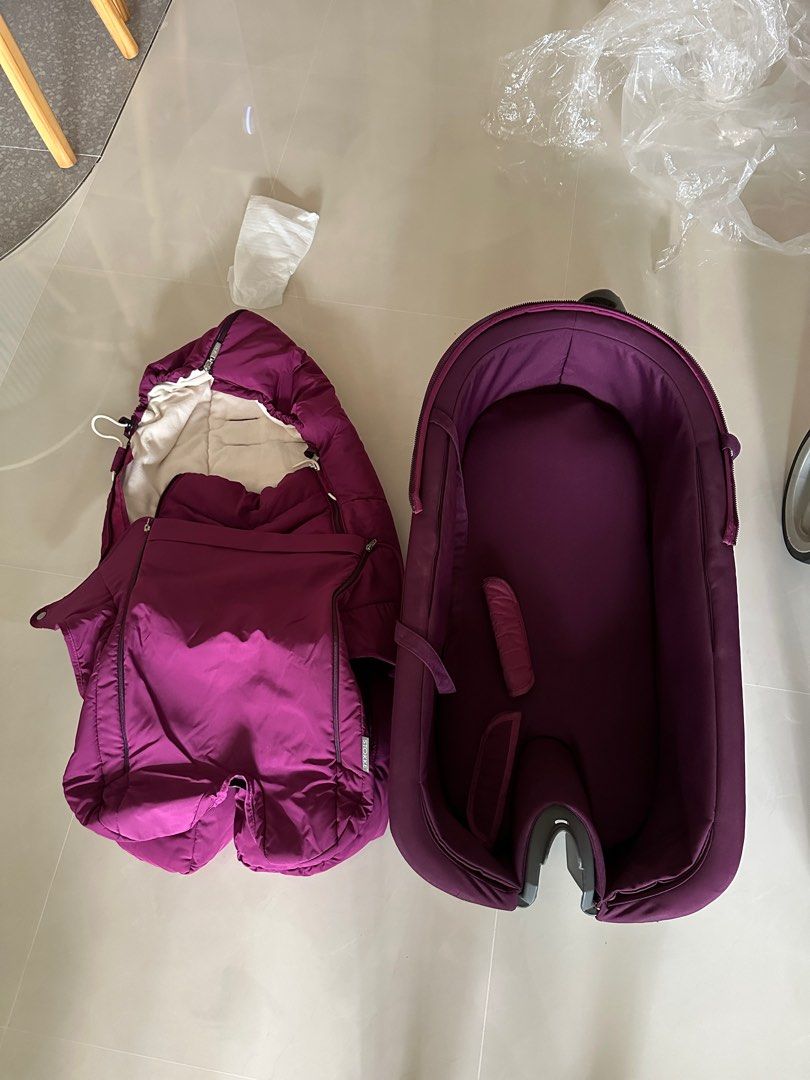 Stokke Xplory stroller + bassinet, Babies & Kids, Going Out, Strollers ...