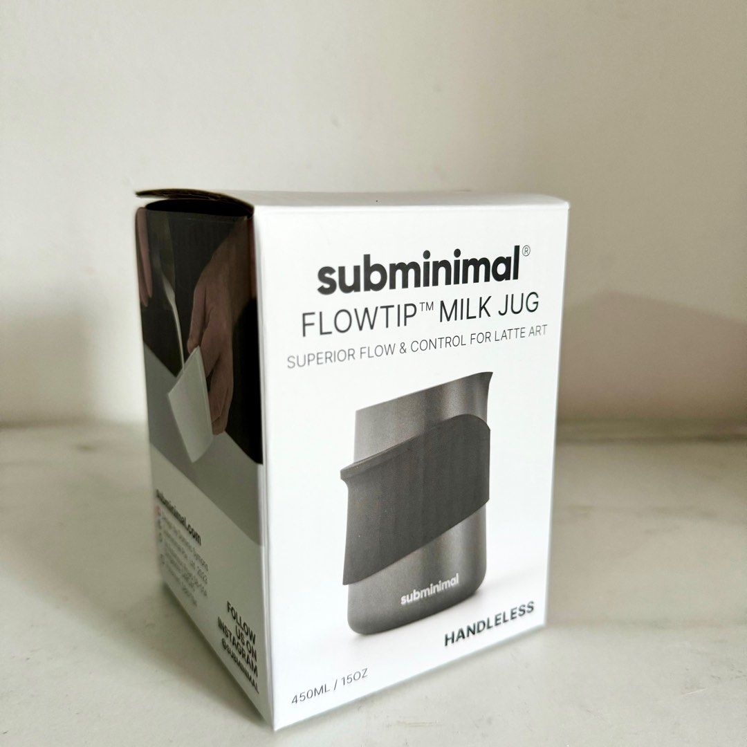 Subminimal Flow Tip Handleless Jug 450ml, TV & Home Appliances, Kitchen ...