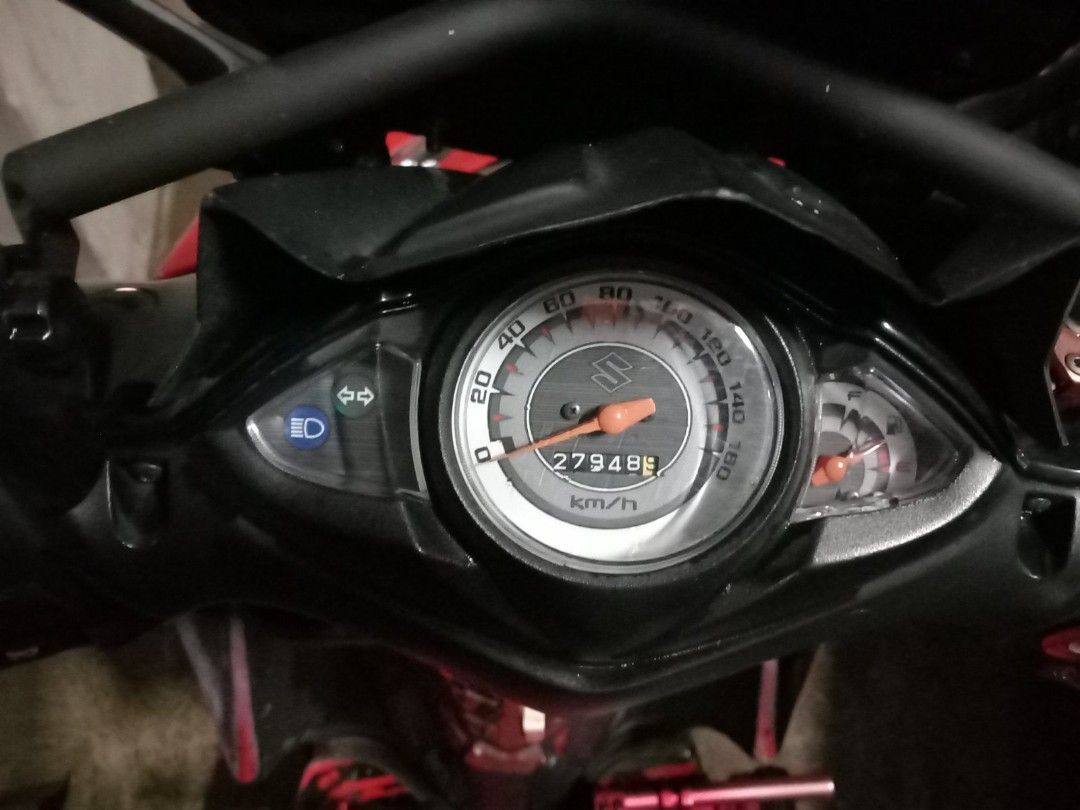 SUZUKI | Skydrive 125 Red, Announcements on Carousell