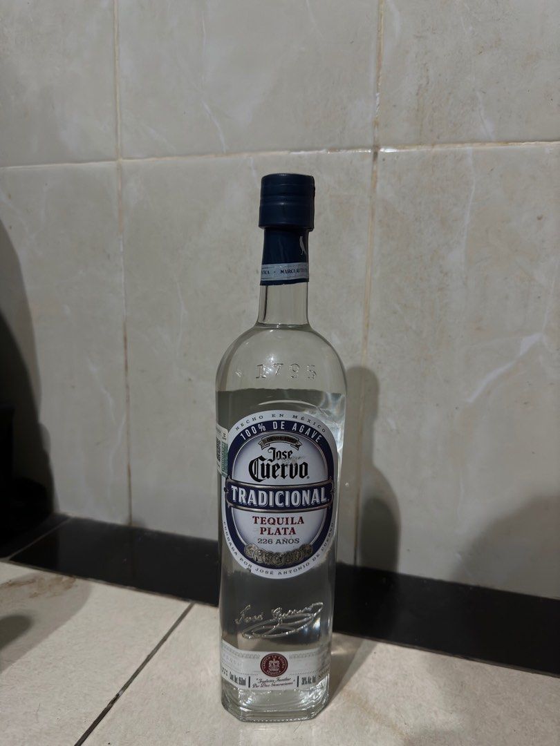 Tequila traditional 950ml, Makanan & Minuman, Minuman Tidak Beralkohol ...