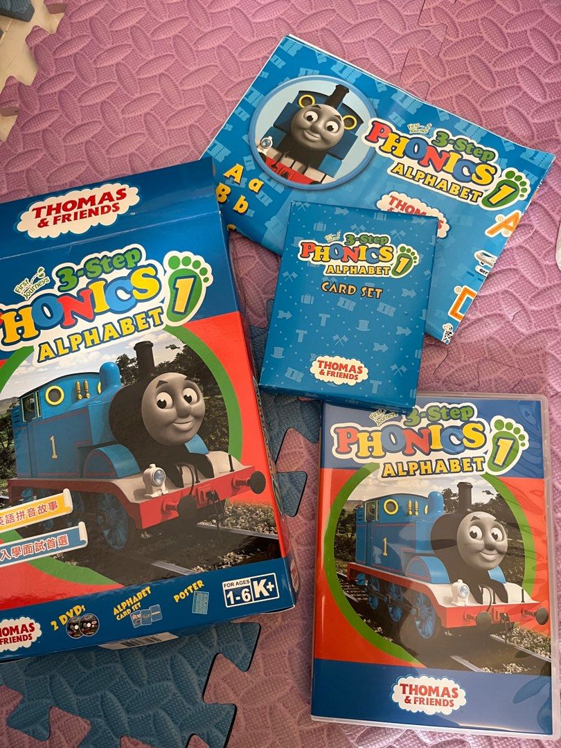 Thomas & Friends 3-step Phonics Alphabet, 興趣及遊戲, 書本 & 文具, 小朋友書 - Carousell