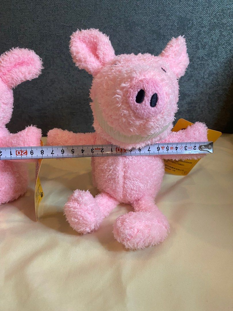 Toothy pig pink plush toy, Hobbies & Toys, Toys & Games on Carousell