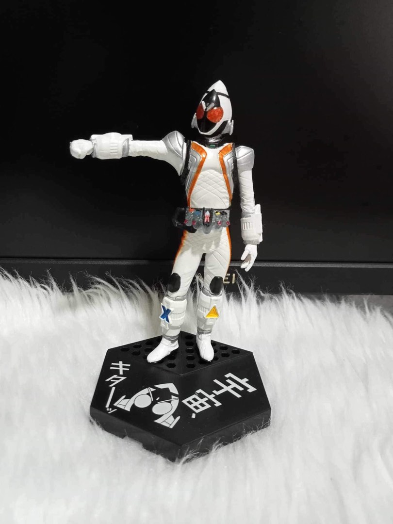 Trading figure KAMEN RIDER FOURZE Bass Teiz “HYBRID GRADE Kamen Rider ...