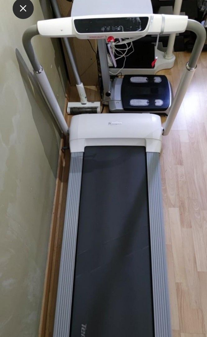 Used tempo treadmill, Sports Equipment, Exercise & Fitness, Cardio ...