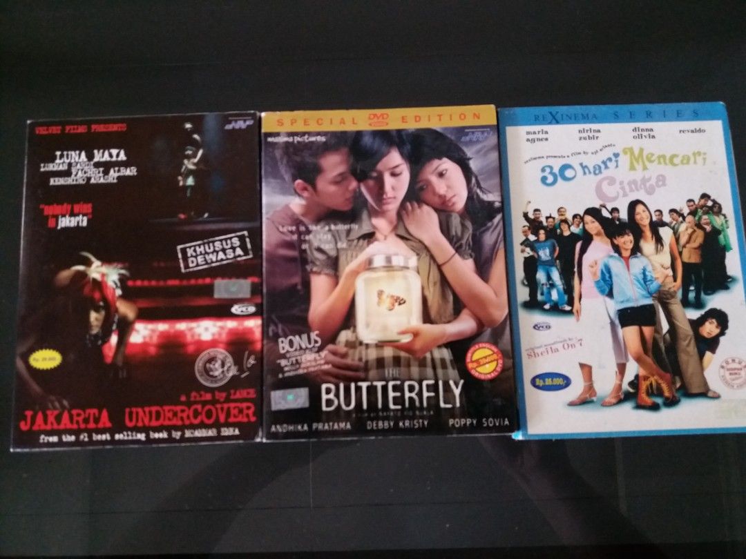 VCD Film Indonesia original, Musik & Media, CD, DVD & Lainnya di Carousell
