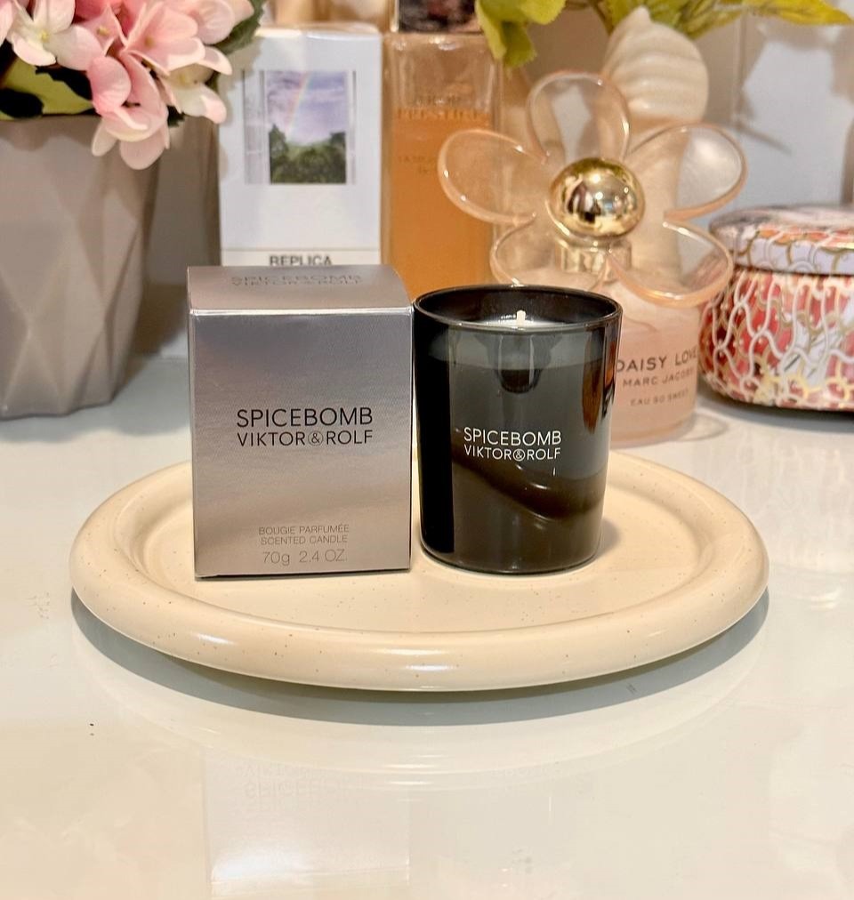 Viktor&Rolf Spicebomb Candle 70g, Furniture & Home Living, Home ...