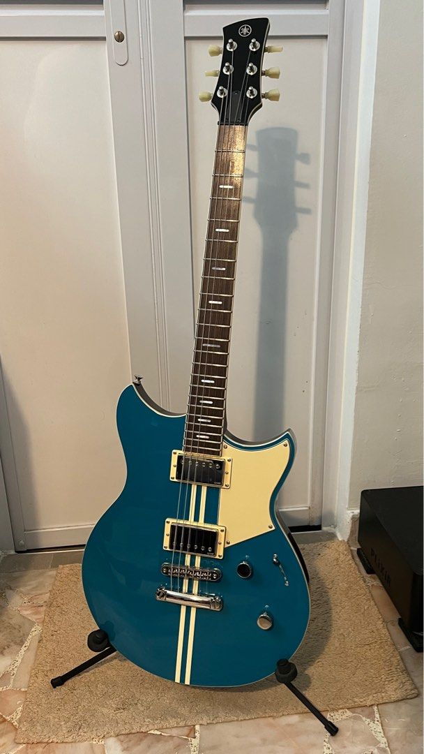 Yamaha RSS20 electric guitar, Hobbies & Toys, Music & Media, Musical ...