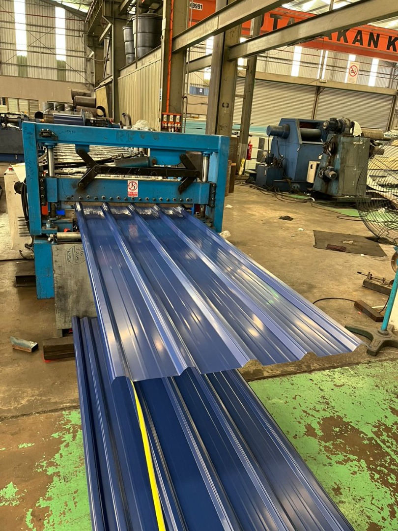 Zinc Atap Bumbung Pagar (Harga Kilang), Furniture & Home Living, Home ...