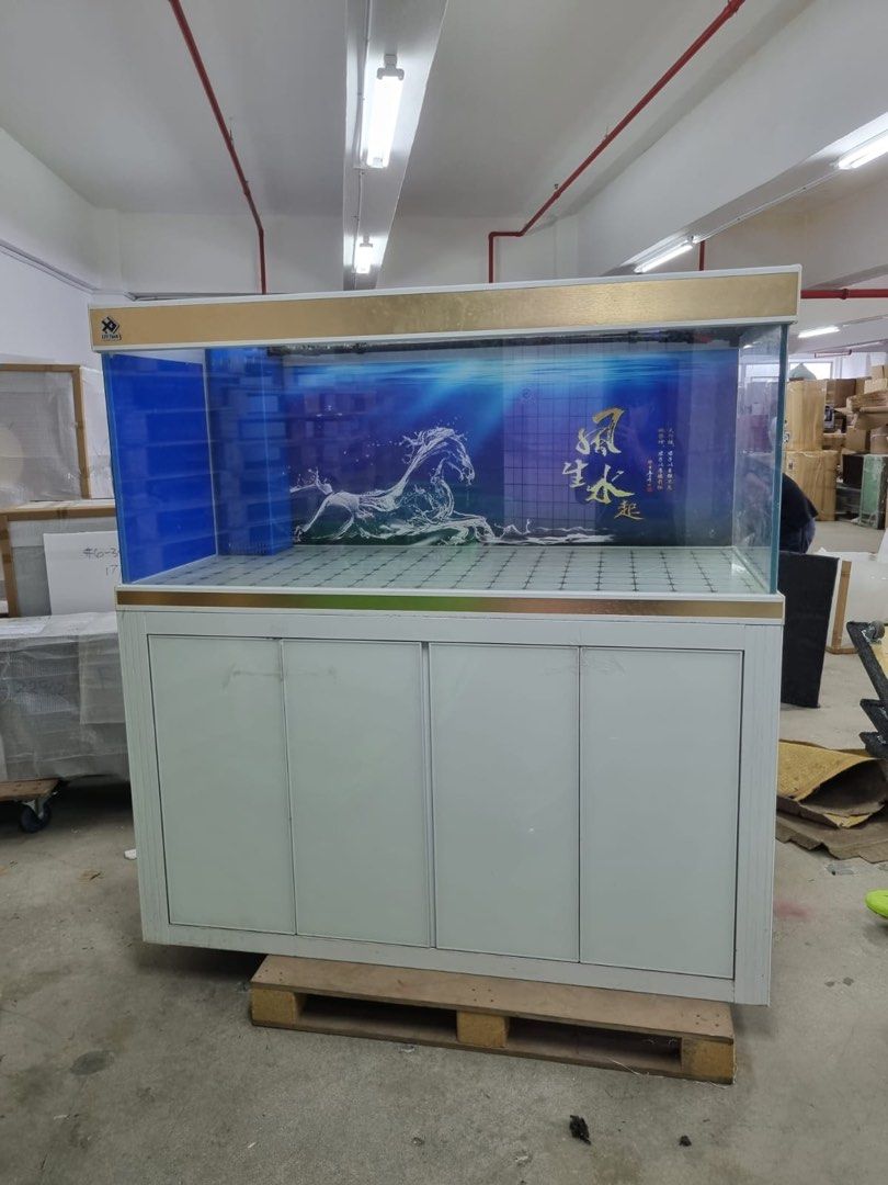 5ft fish tank, Pet Supplies, Homes & Other Pet Accessories on Carousell