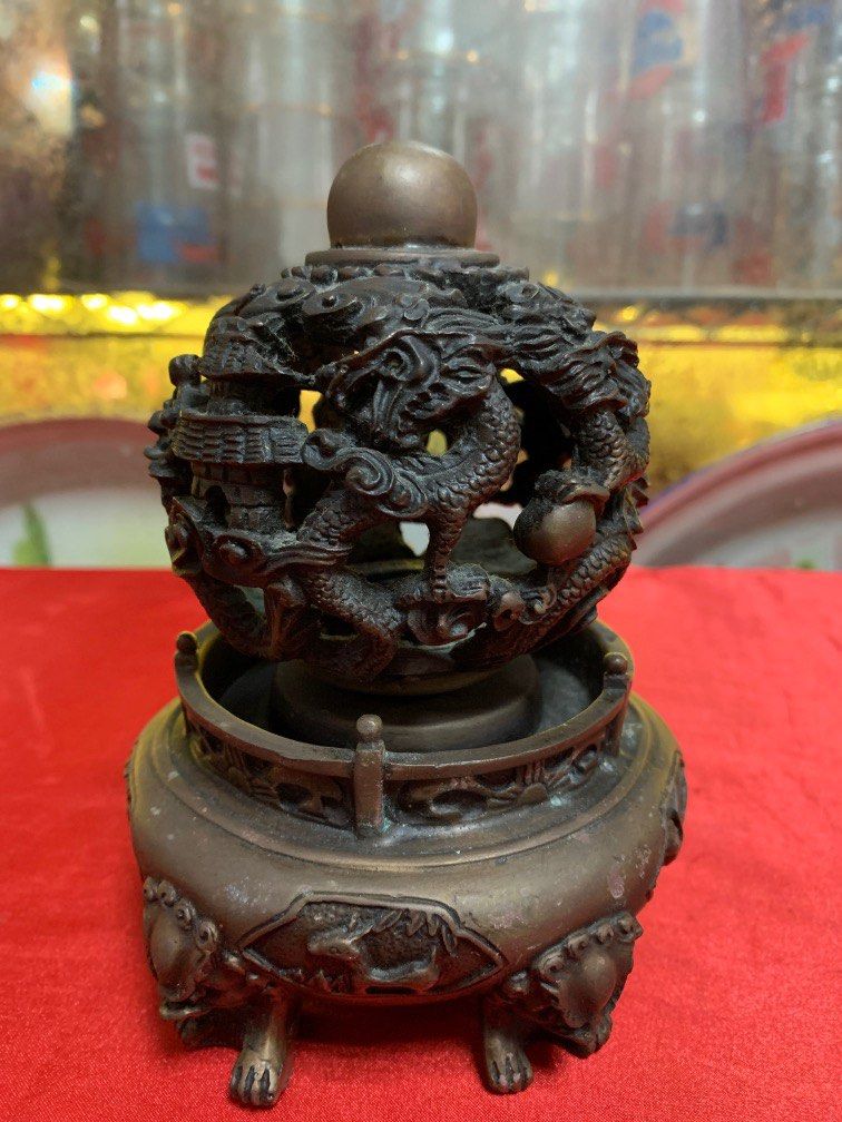 [67 UPLDFK 001] Rotating Dragons Statue 旋转龙雕像, Furniture & Home Living ...