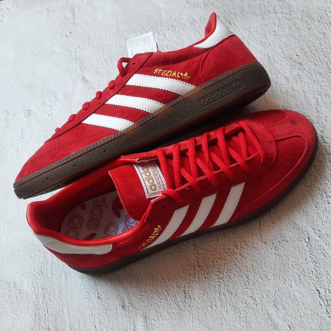 Adidas Spezial Red Scarlett, Fesyen Pria, Sepatu , Sneakers di Carousell