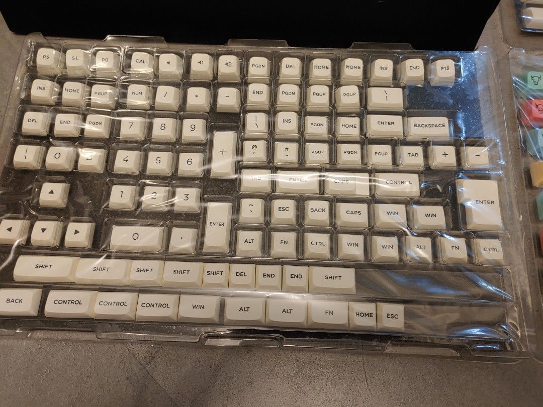 Akko MDA profile Cream keycaps, Computers & Tech, Parts & Accessories ...