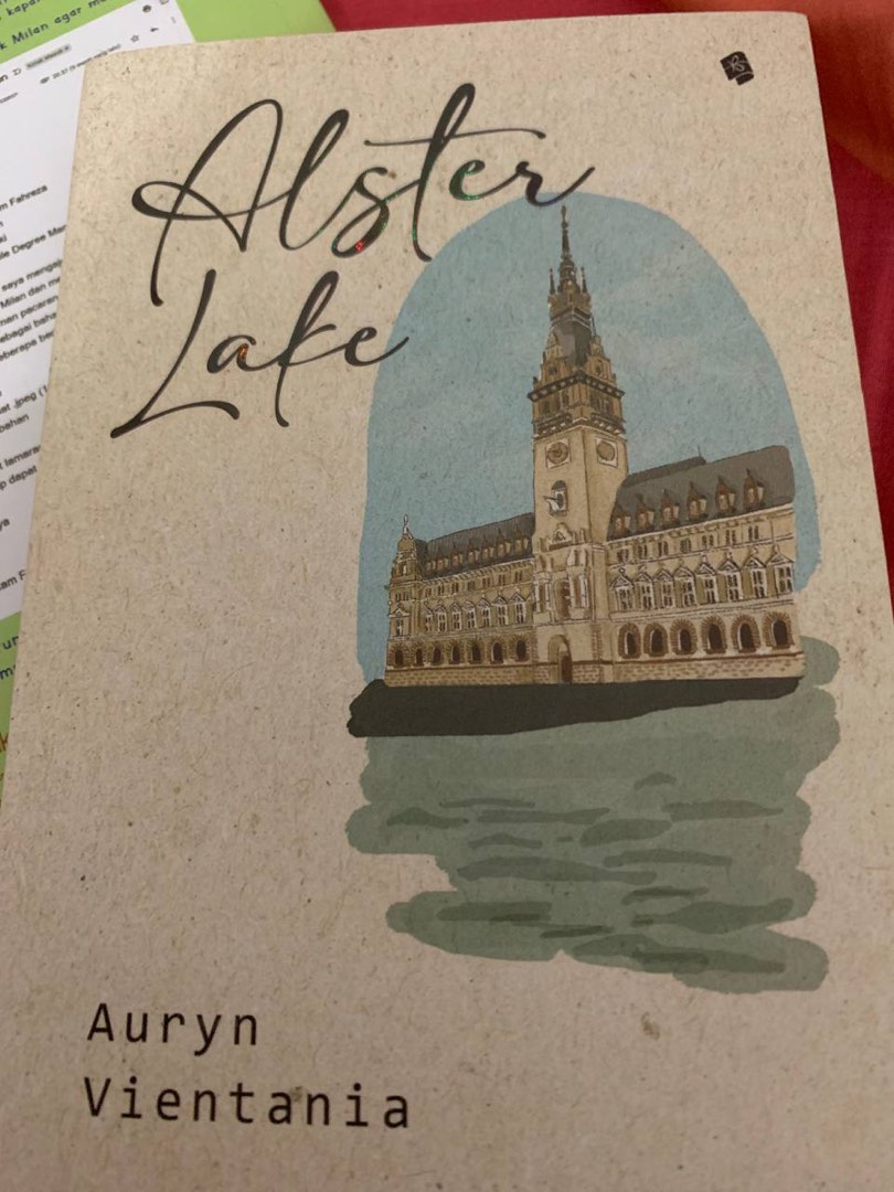ORIGINAL Alster Lake Novel, Buku & Alat Tulis, Buku di Carousell