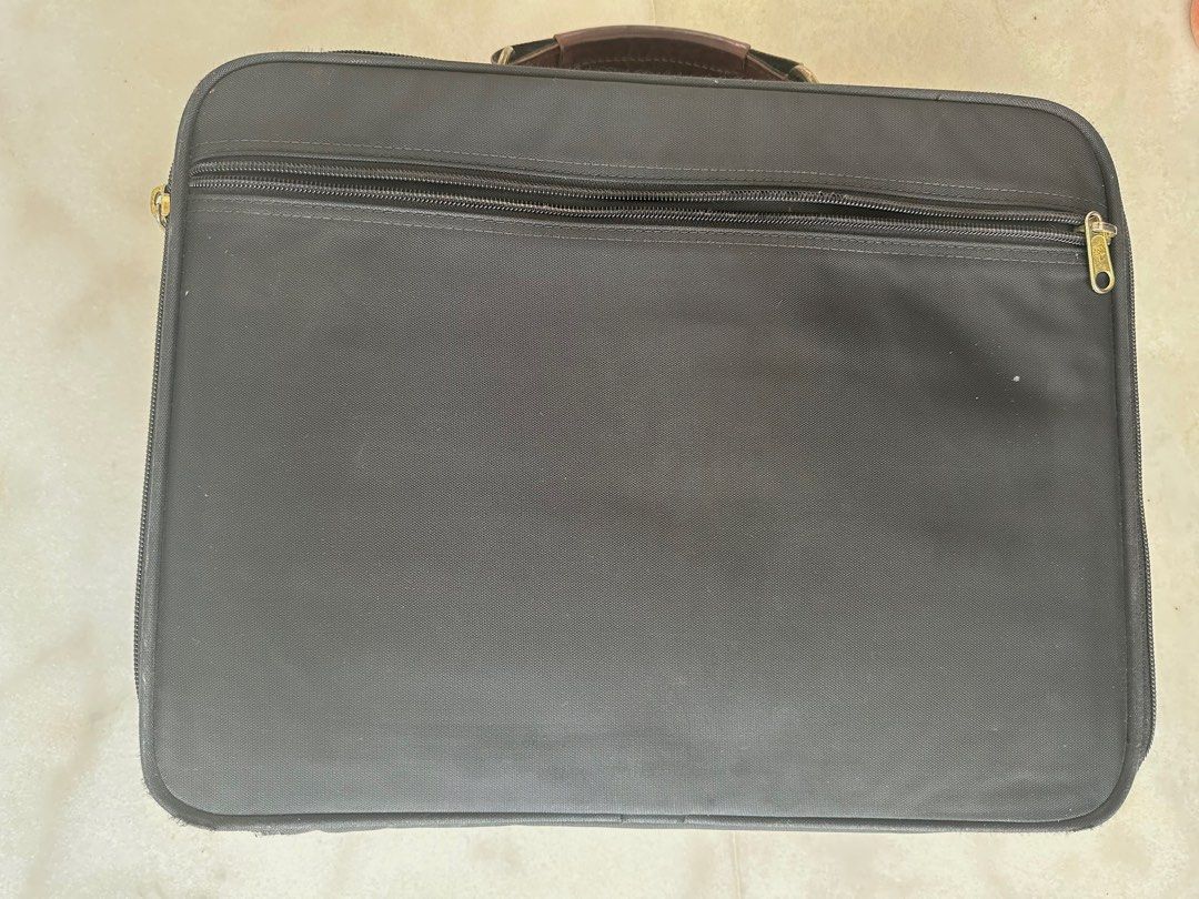 Authentic Mulberry vintage laptop bag, briefcase, Men's Fashion, Bags ...