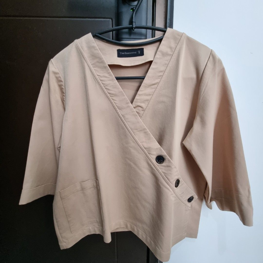 Baju kerja the executive, Fesyen Wanita, Pakaian Wanita, Atasan di ...