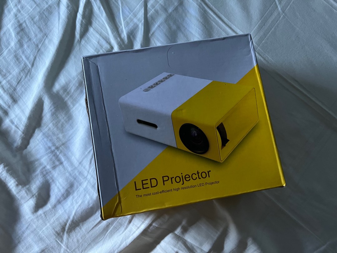 Black Mini Portable Projector, TV & Home Appliances, TV & Entertainment ...