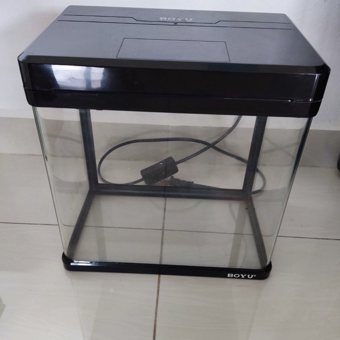 Boyu Mini Fish Tank, Pet Supplies, Homes & Other Pet Accessories on ...