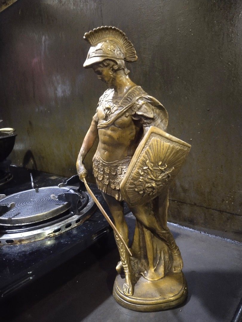 Brass knight and armor statue display, Hobbies & Toys, Memorabilia ...