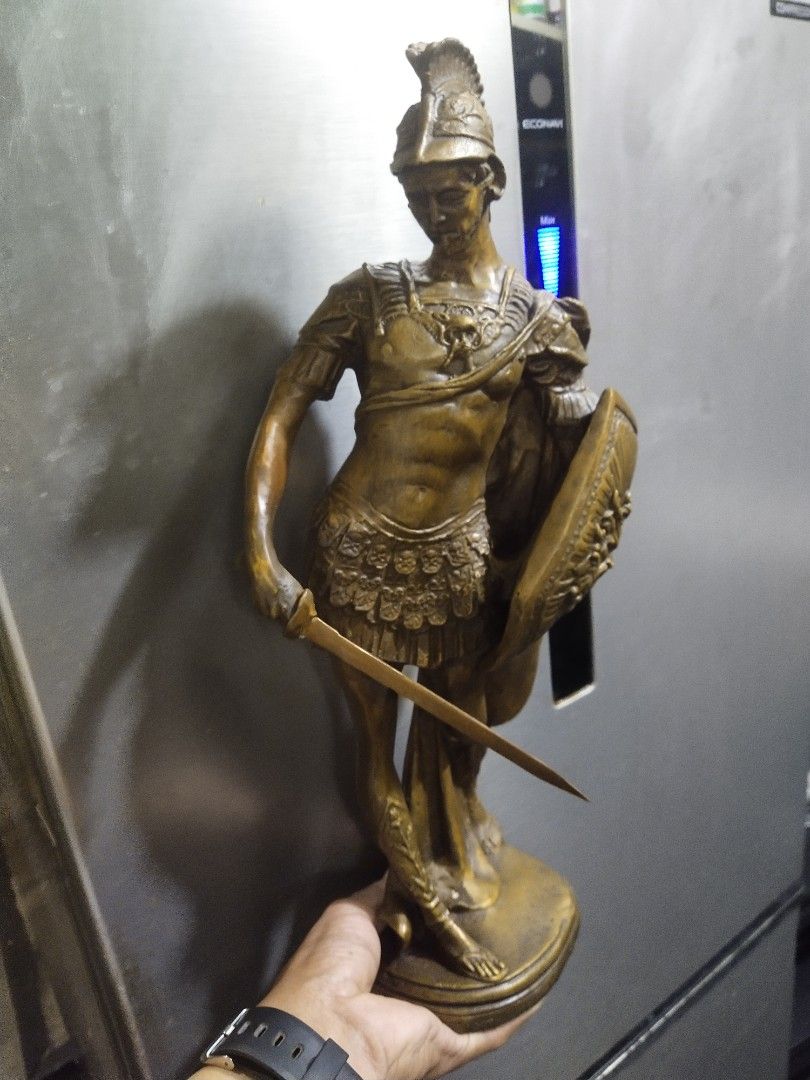 Brass knight and armor statue display, Hobbies & Toys, Memorabilia ...