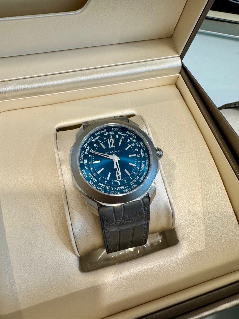 Bulgari Octo Roma Worldtimer (Steel and Blue) Watch ref: 103481 with ...