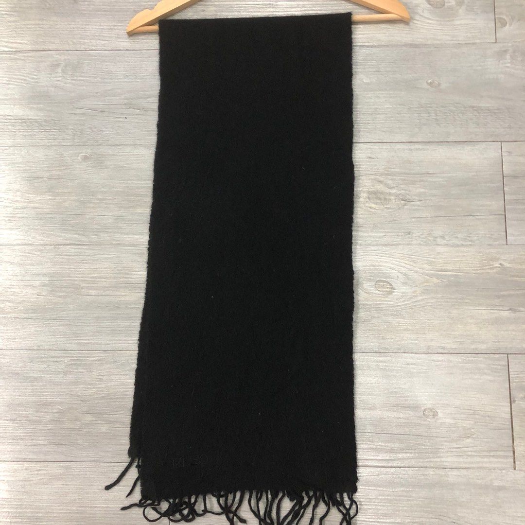 Celine Lambswool Scaft, Women's Fashion, Watches & Accessories, Scarves ...