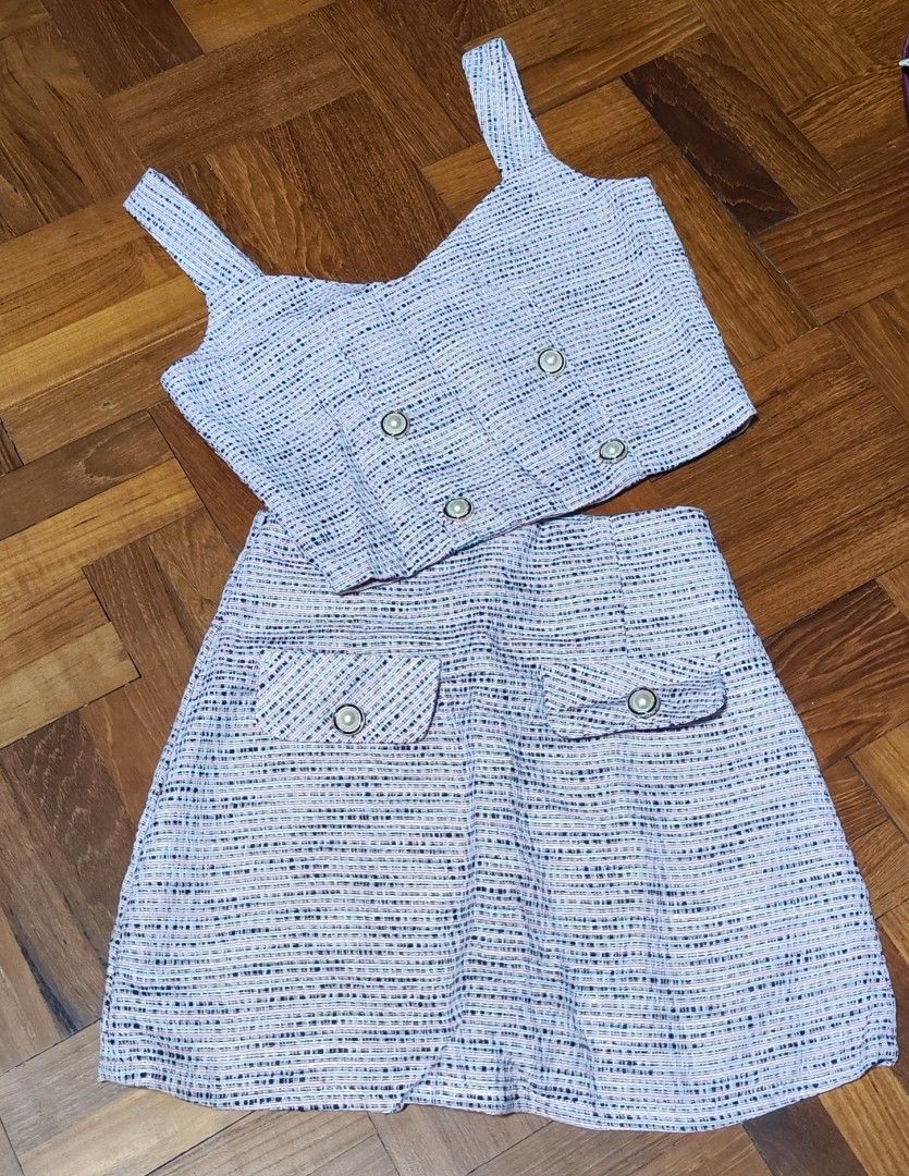 Chanel style set wear, Women's Fashion, Dresses & Sets, Sets or ...