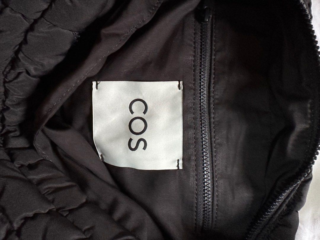 COS Quilted Oversized Shoulder Bag, Women's Fashion, Bags & Wallets ...