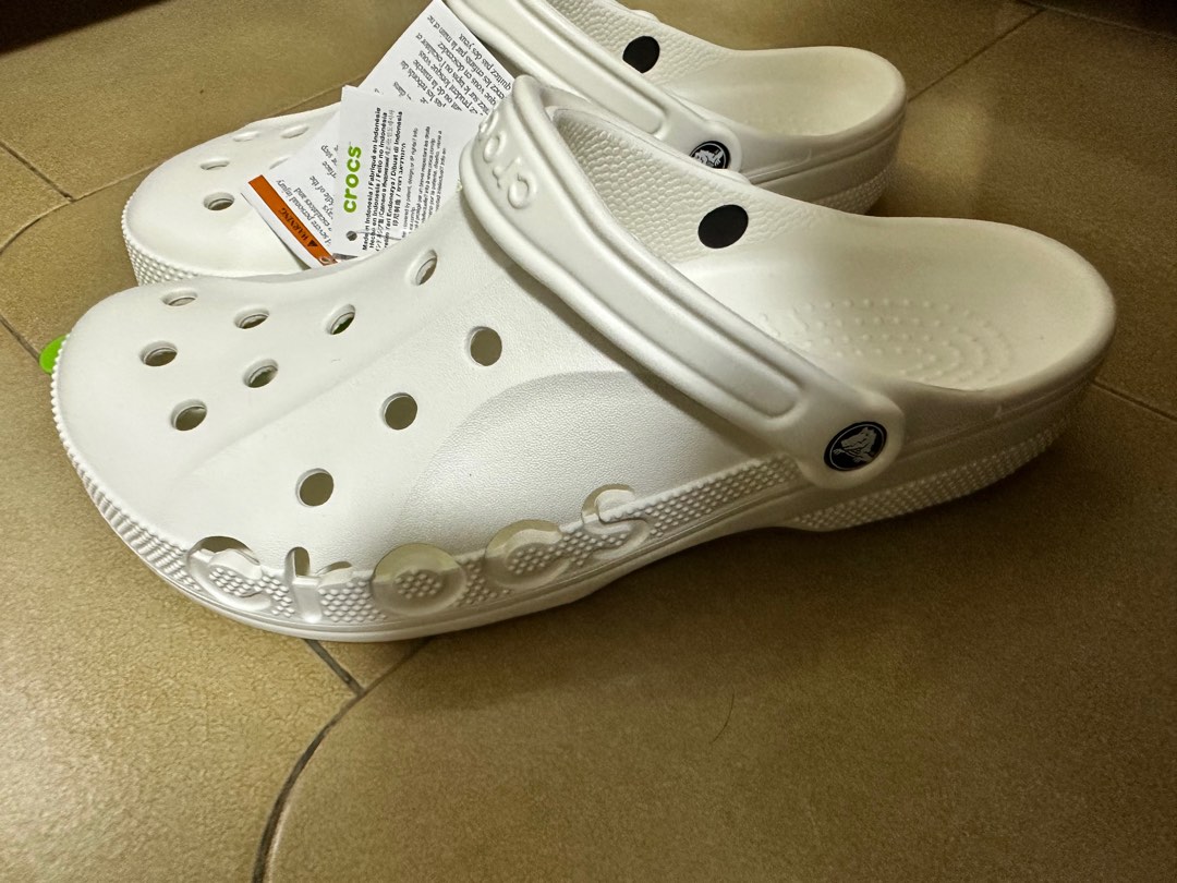 Crocs Men M11, Men's Fashion, Footwear, Casual shoes on Carousell