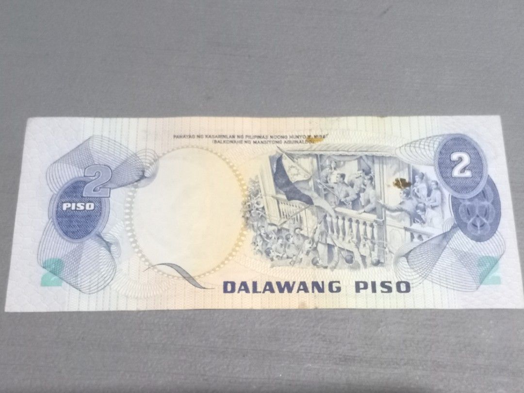 Dalawang piso 1949 crispy 90 each, Hobbies & Toys, Memorabilia ...