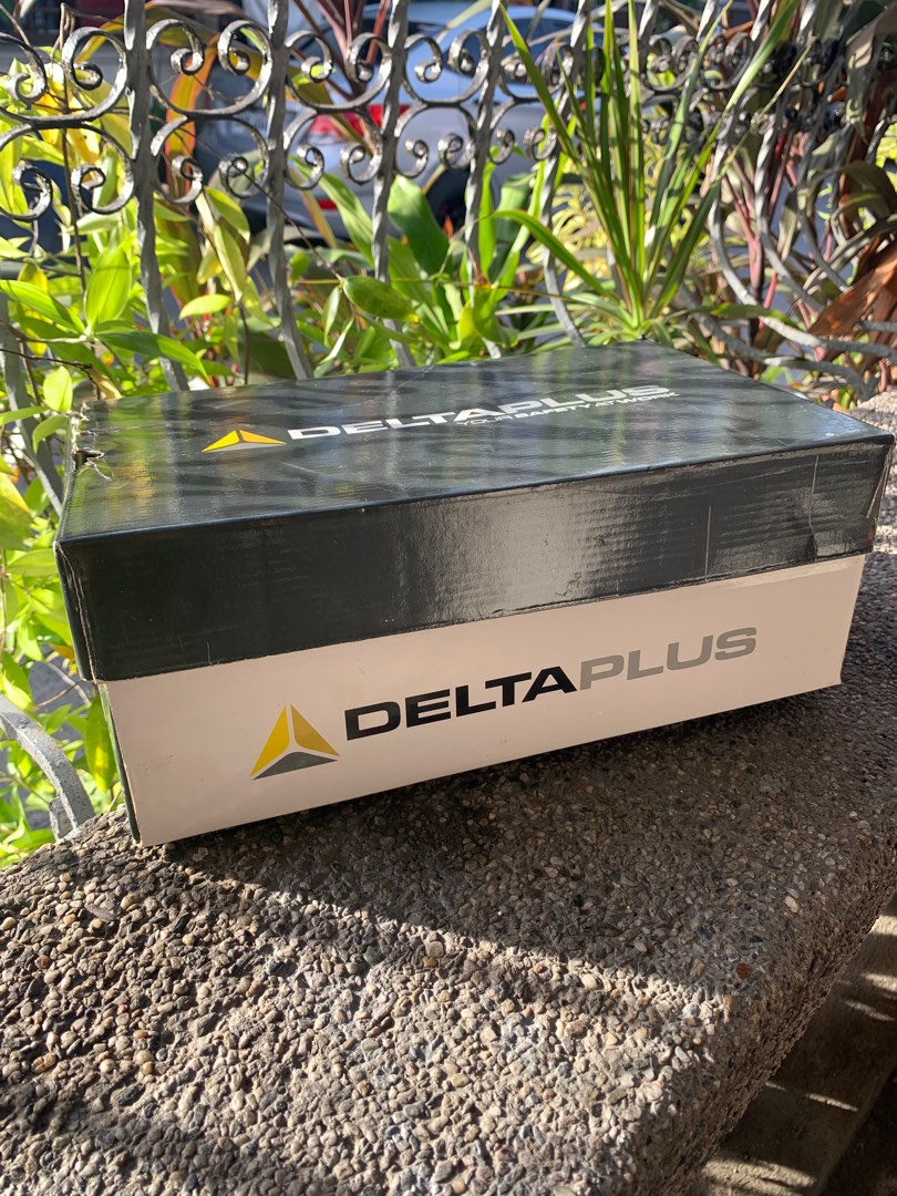 DELTA PLUS SAFETY SHOES, Men's Fashion, Footwear, Casual Shoes on Carousell