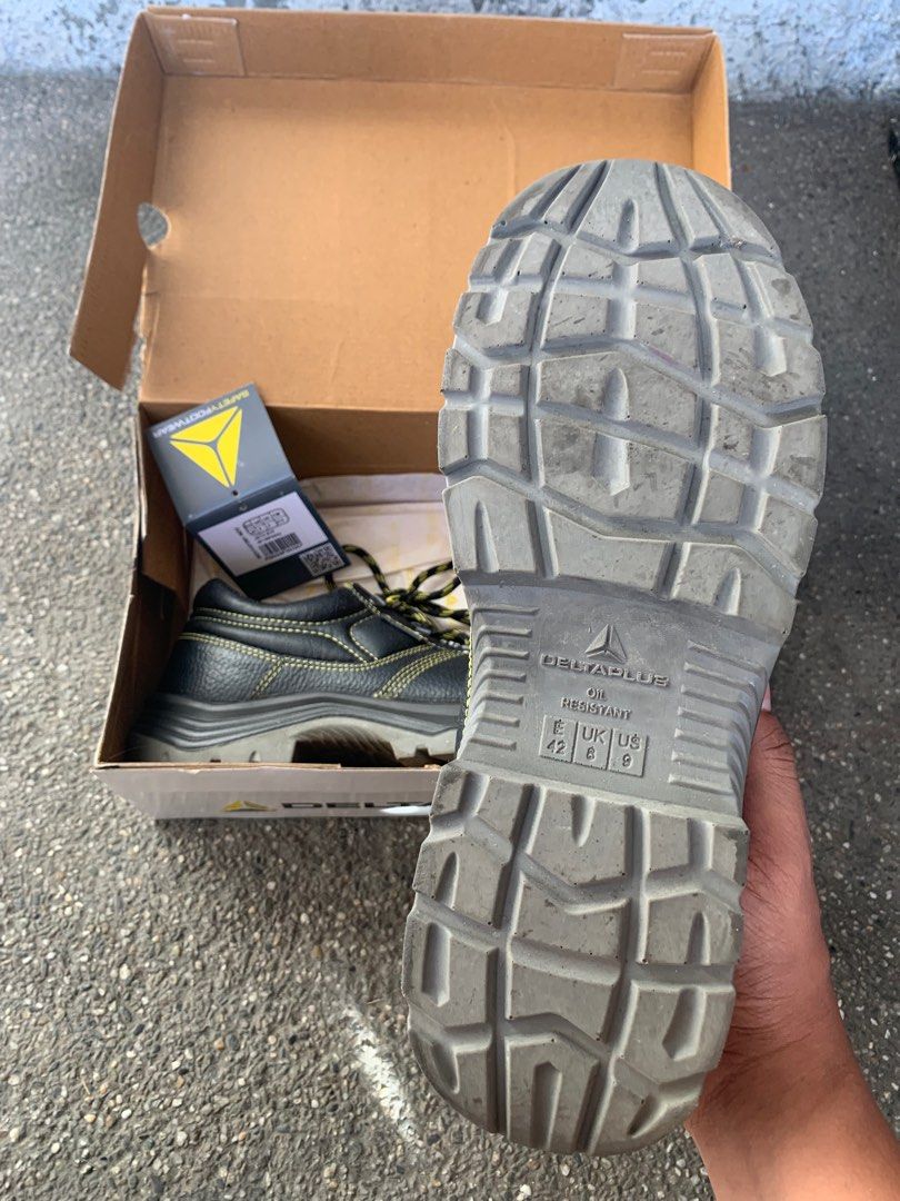 DELTA PLUS SAFETY SHOES, Men's Fashion, Footwear, Casual Shoes on Carousell