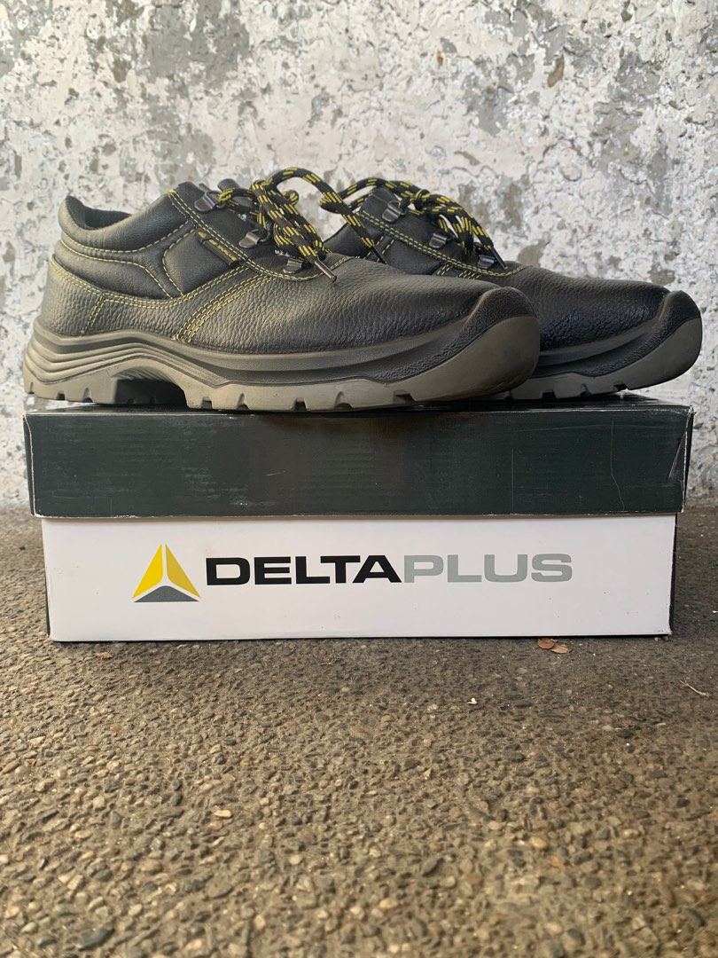 Delta plus safety shoes, Men's Fashion, Footwear, Casual Shoes on Carousell