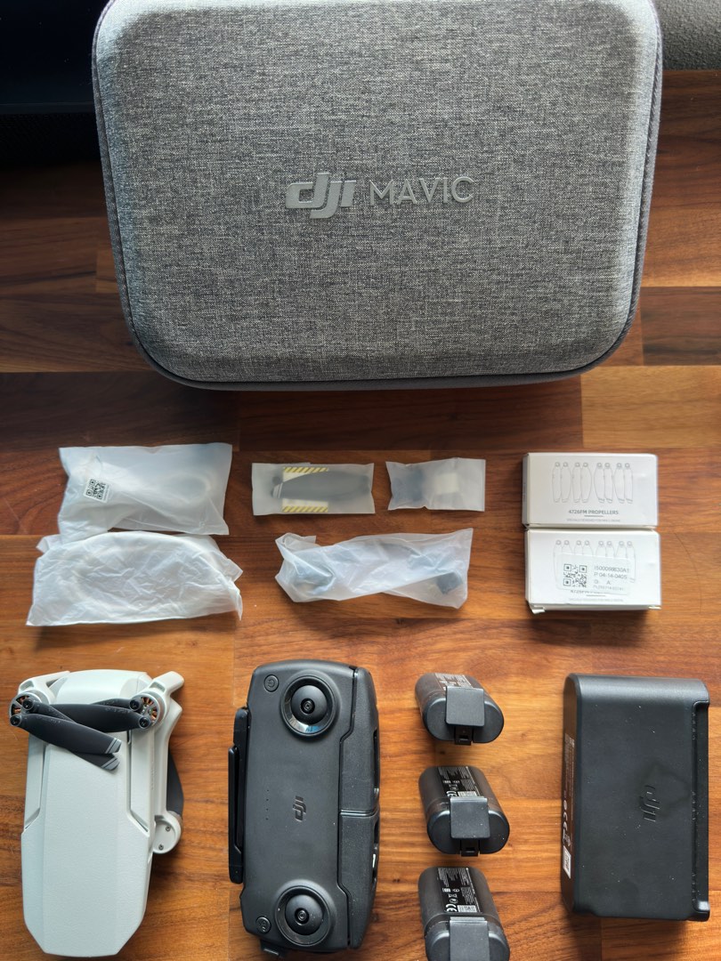 DJI MAVIC MINI, Photography, Drones on Carousell