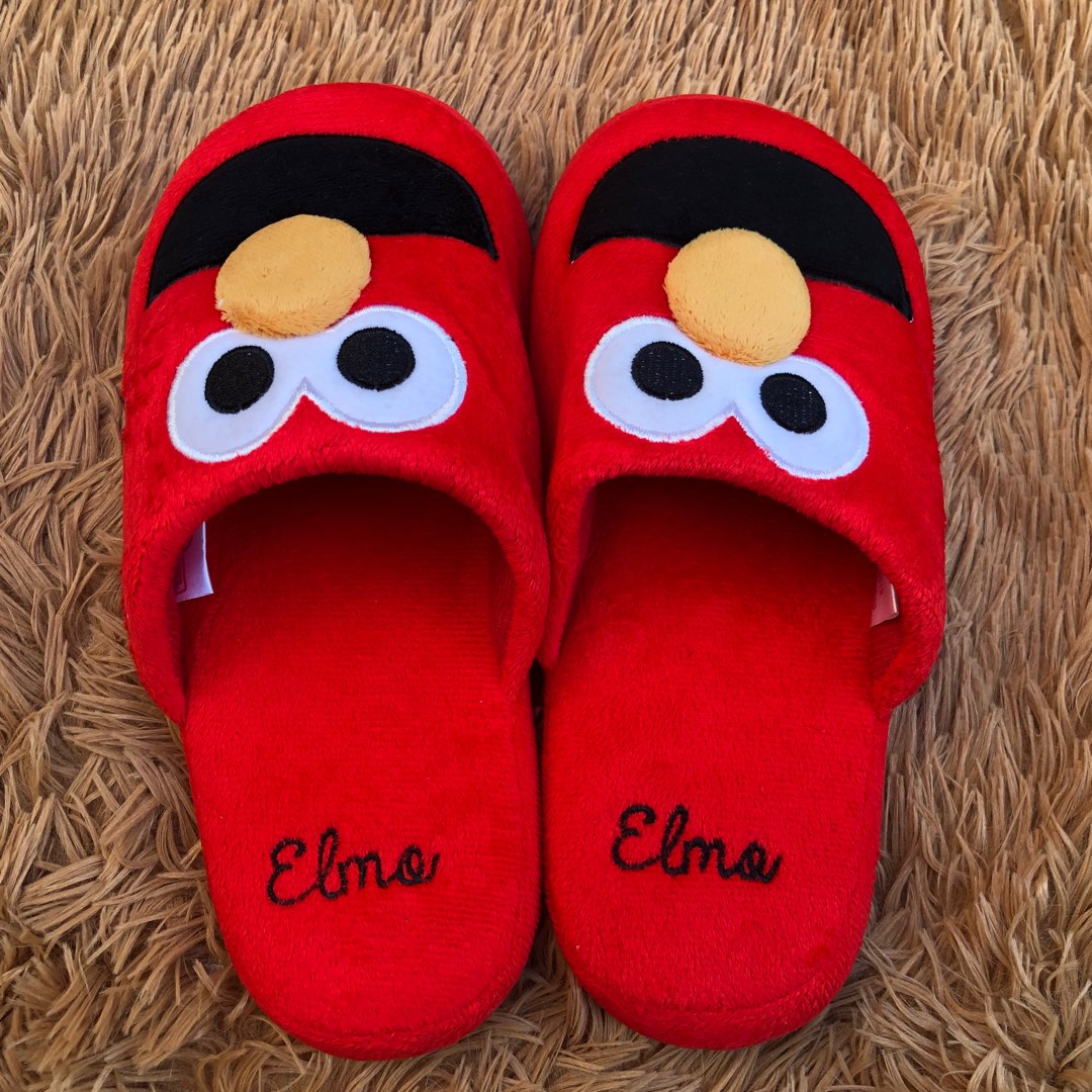 ELMO SESAME STREET INDOOR FOOTWEAR, Women's Fashion, Footwear, Slippers ...