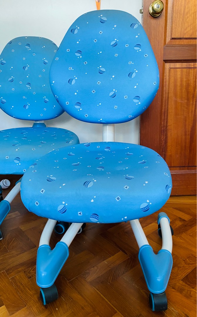 Ergoworks ergonomic children study chair, Babies & Kids, Baby Nursery ...