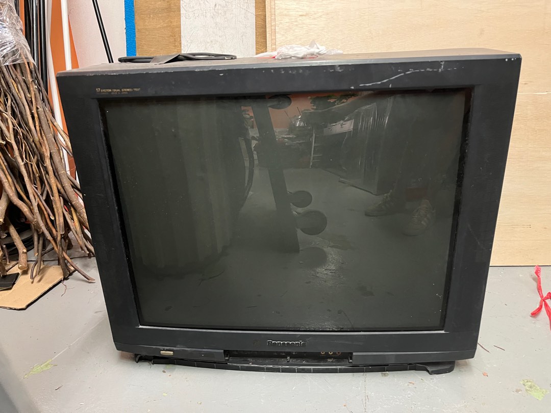 Free Panasonic CRT tv, TV & Home Appliances, Other Home Appliances on Carousell