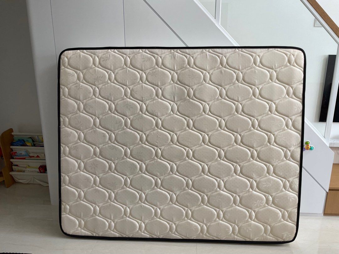 Free Queen Size Mattress, Furniture & Home Living, Furniture, Bed ...