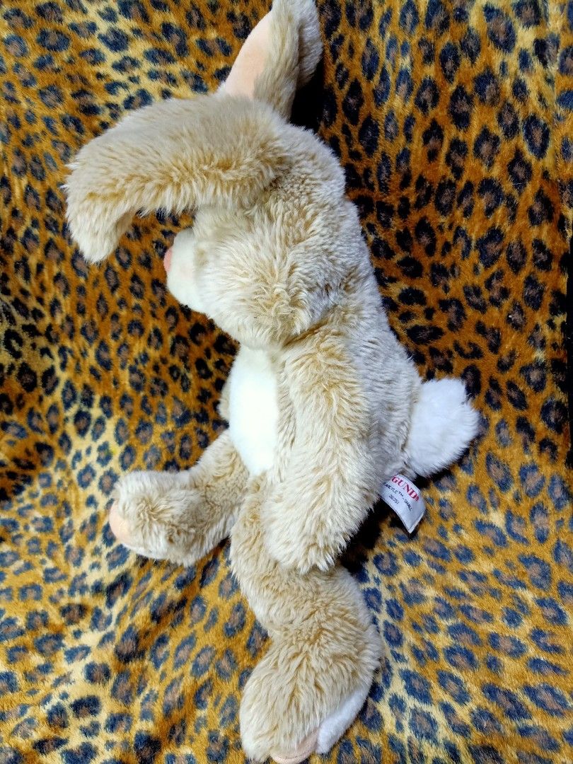 GUND BRAND BIG SIZE CARLYLE BUNNY / RABBIT PLUSH TOY, Hobbies & Toys ...