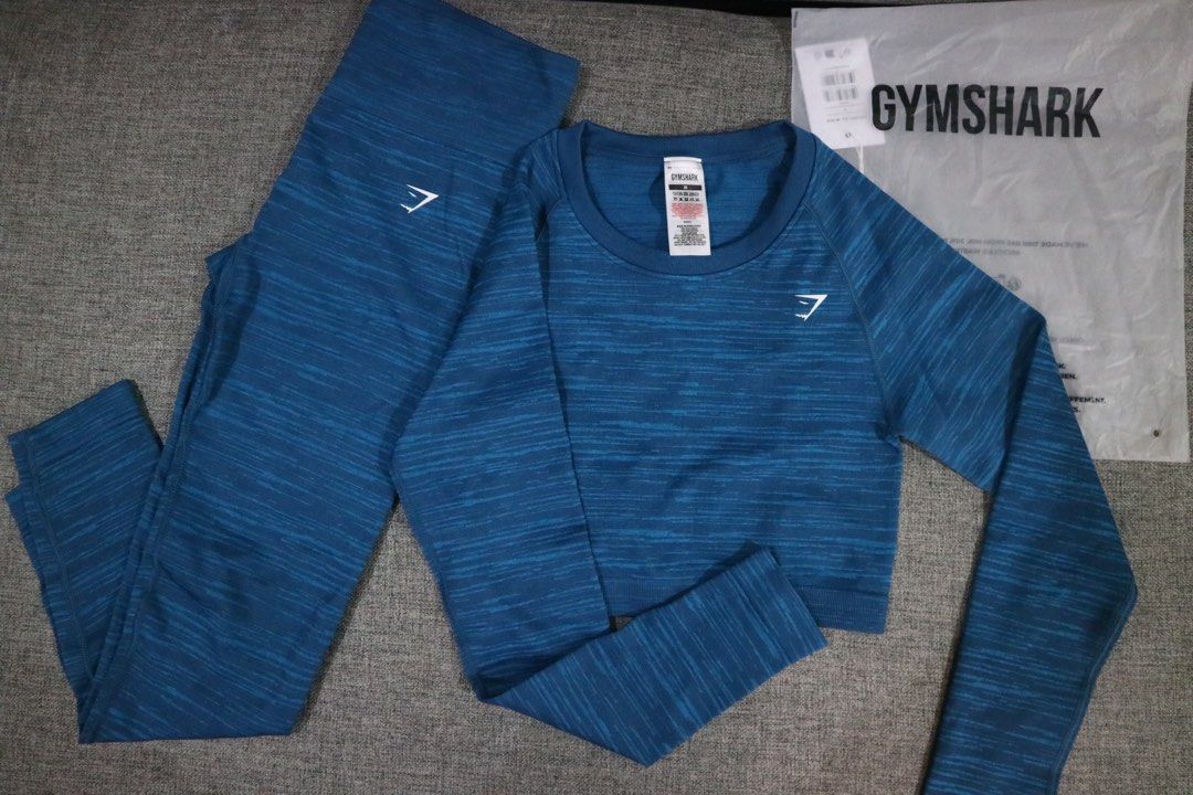 Gymshark Set Medium, Women's Fashion, Activewear on Carousell