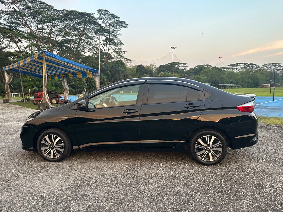 Honda Grace Hybrid 1.5 DX (A), Cars, Used Cars on Carousell