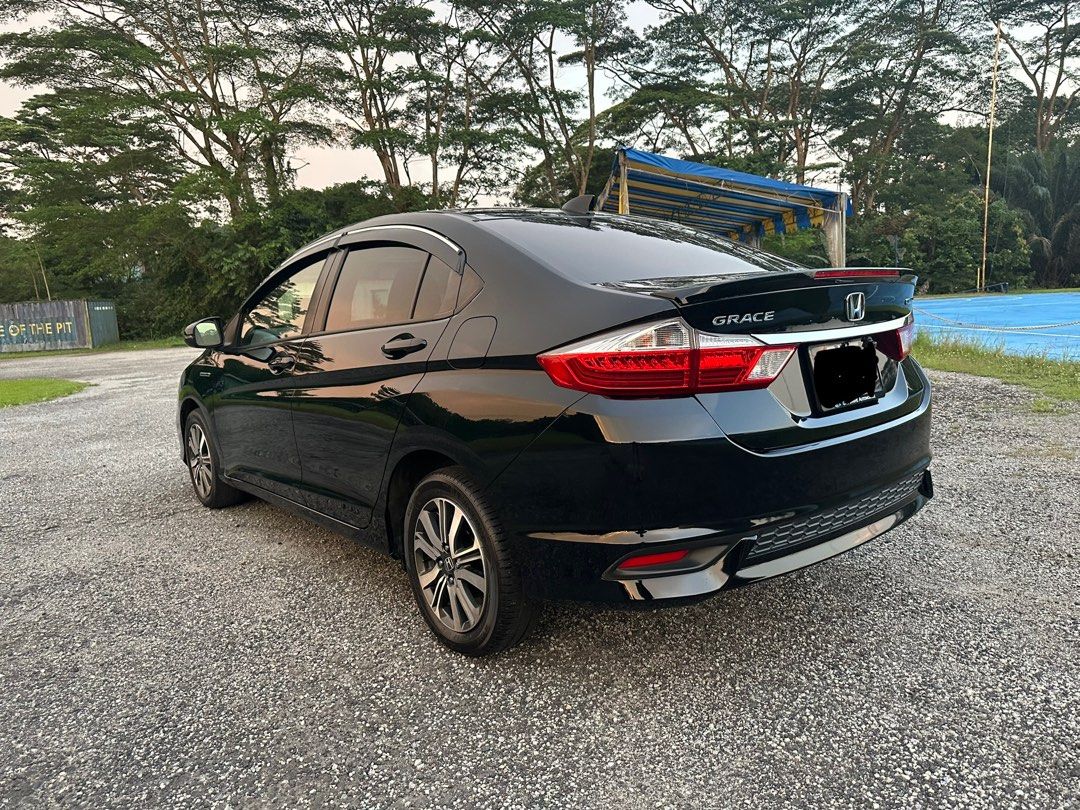 Honda Grace Hybrid 1.5 DX (A), Cars, Used Cars on Carousell