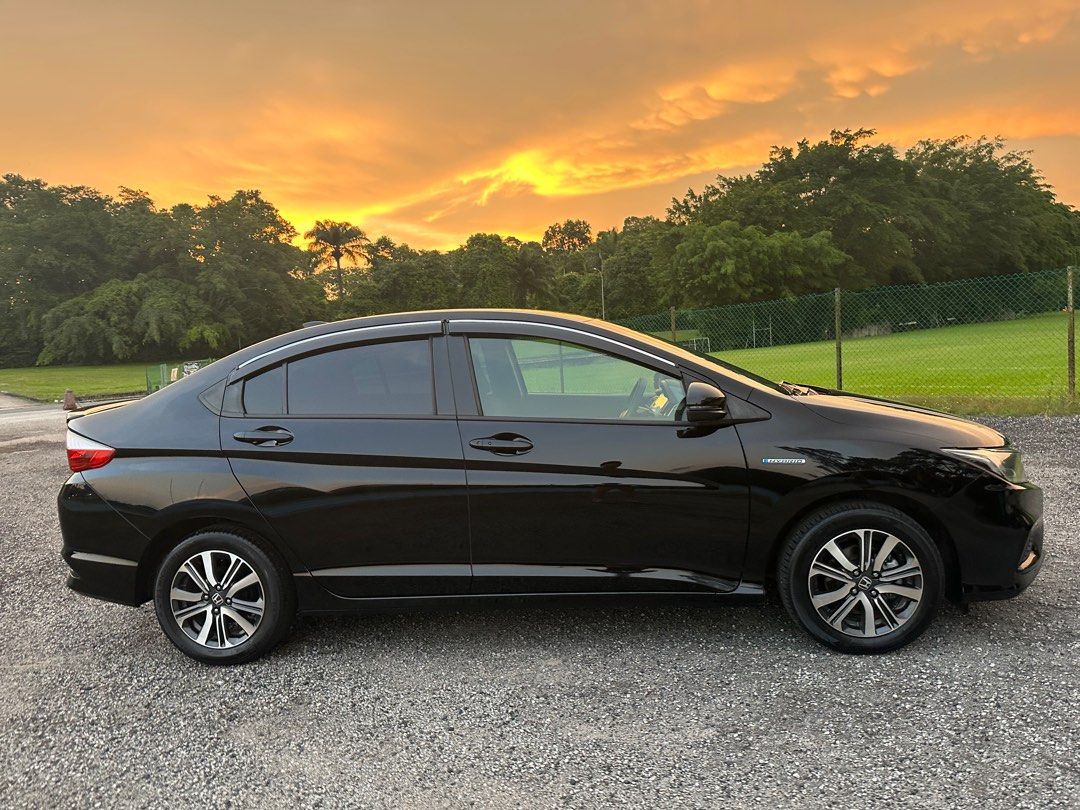 Honda Grace Hybrid 1.5 DX (A), Cars, Used Cars on Carousell
