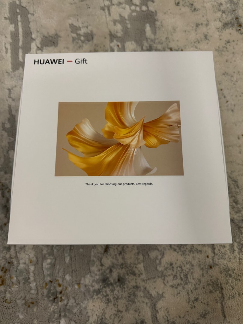 Huawei - Gift set, Hobbies & Toys, Stationery & Craft, Occasions ...